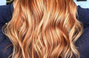 Hairstyle 2023, colpi di sole ramati il nuovo trend è virale!